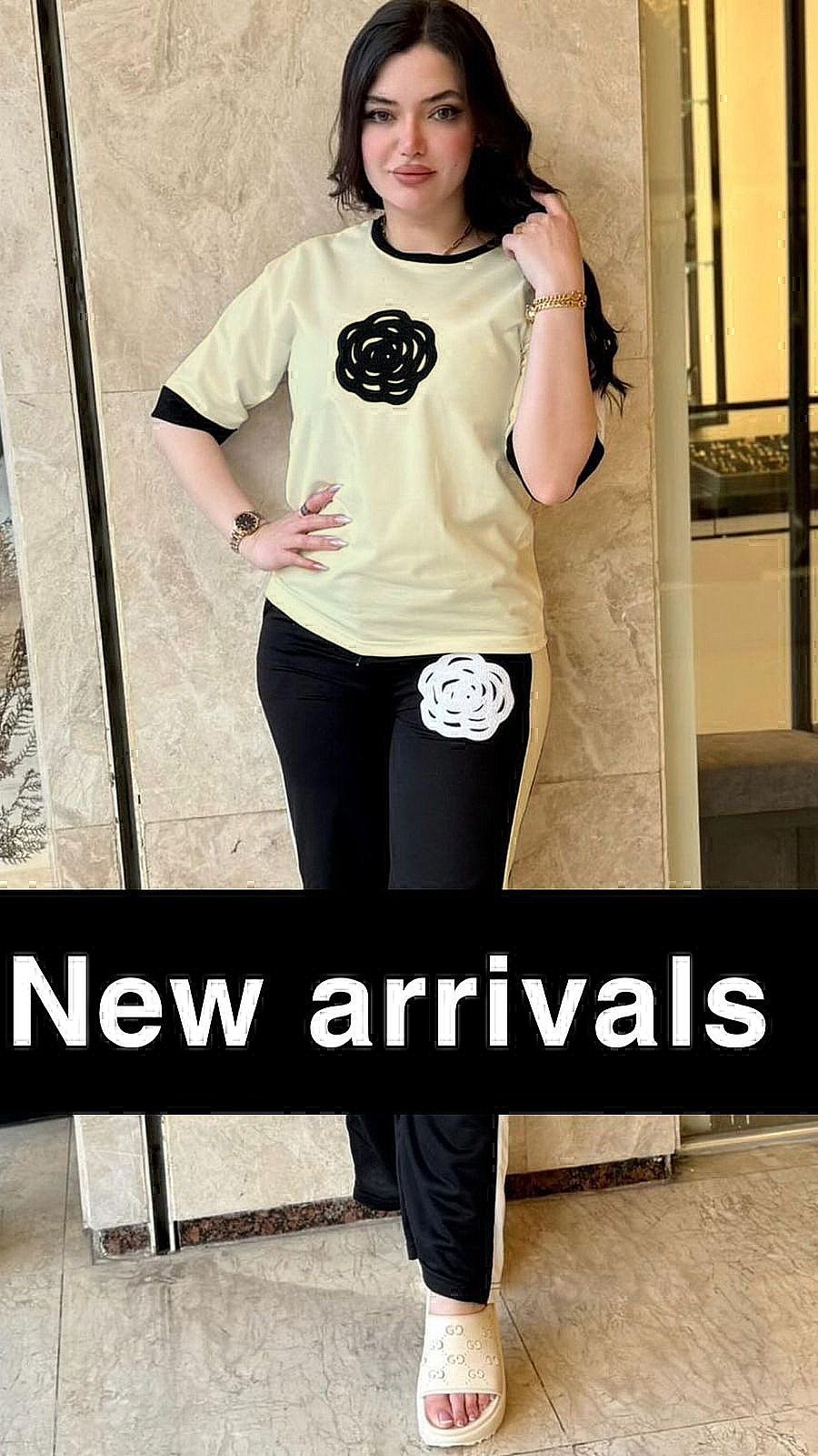 FLOWER PRINTED TRACKSUIT - WHITE – Meem.pk